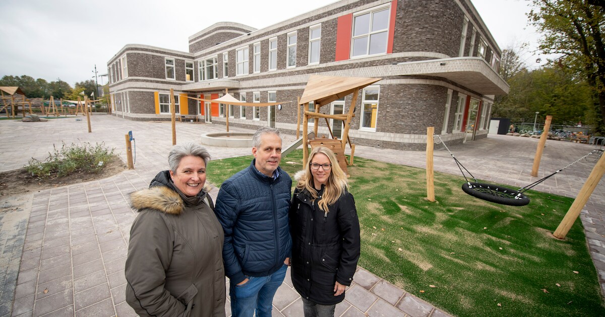 Nieuwbouw brede school Vroomshoop is klaar: ‘Straks alle kansen om te ...
