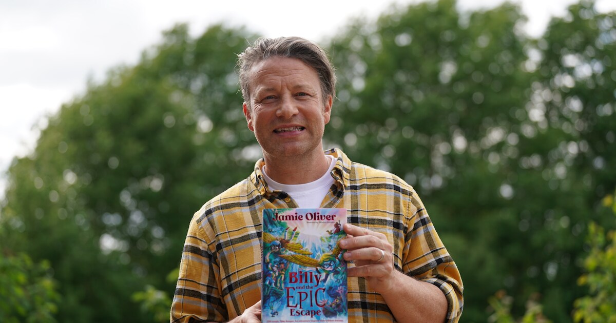 Jamie Oliver trekt ‘stereotyperend’ kinderboek terug na kritiek ...