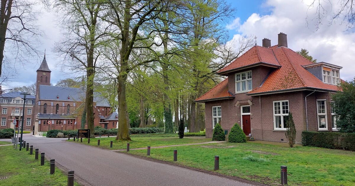 Een Bed and Breakfast, vlakbij het klooster in Denekamp? Het plan ligt ...