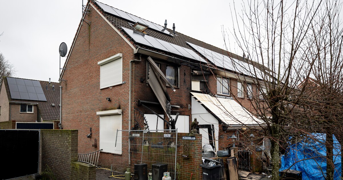 Verdachte van fatale brand in Vroomshoop, Ype van der M.(65), blijft 30 ...