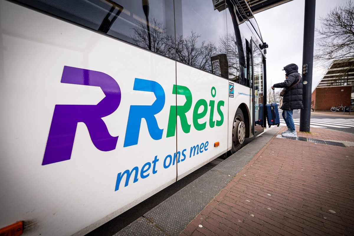 Bussen Arriva rijden volgens normale dienstregeling in Twente en ...