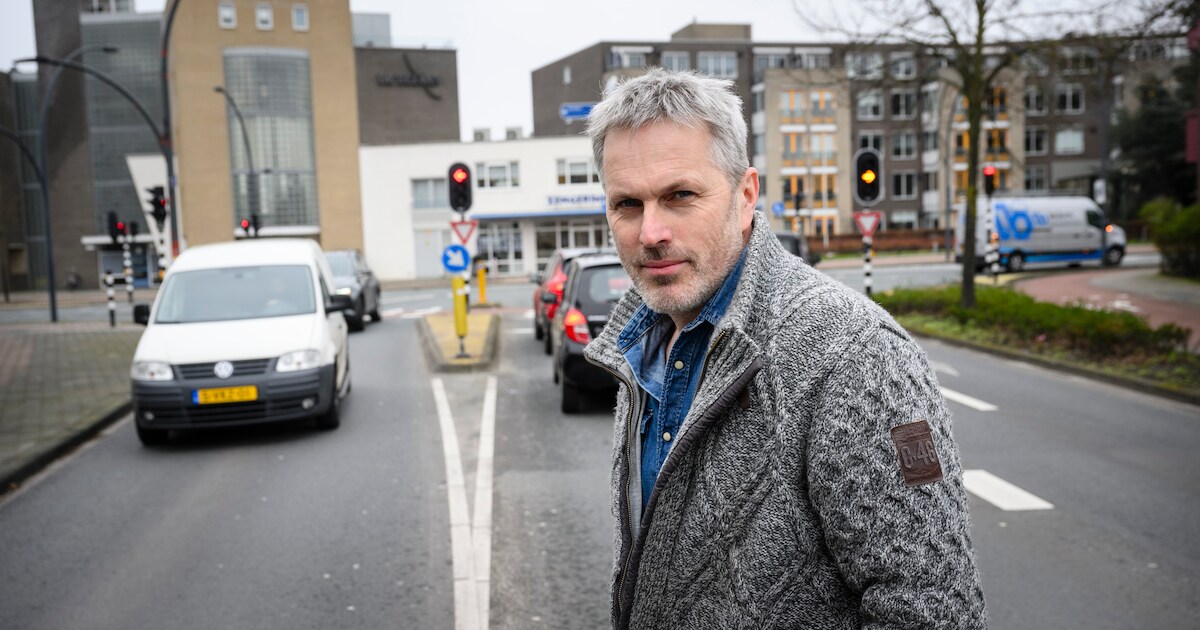 Verkeer ergert zich aan opstoppingen op drukke weg in Hengelo: wat is de oplossing? | Hengelo ...