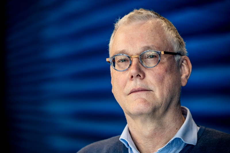 ‘De Stint sloeg binnen een uur op hol’ Professor uit Enschede geschokt ...