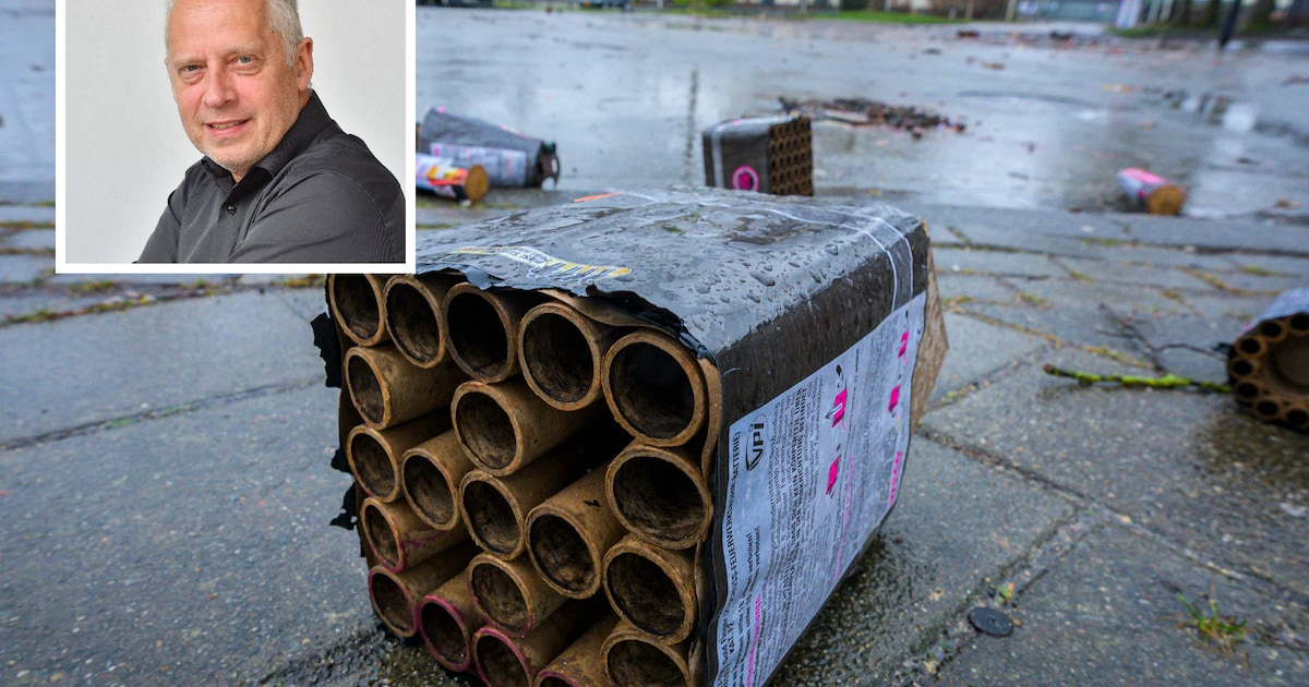 Door een illegale shell moet een vent van 20 met acht vingers door het ...