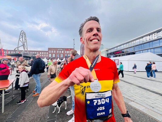 TERUGLEZEN | Dit was de Enschede Marathon 2025 | Enschede | tubantia.nl
