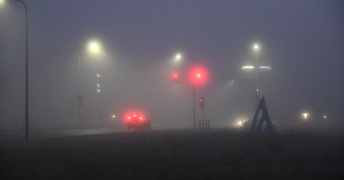 KNMI waarschuwt voor dichte mist: ‘Situatie kan heel verraderlijk zijn ...