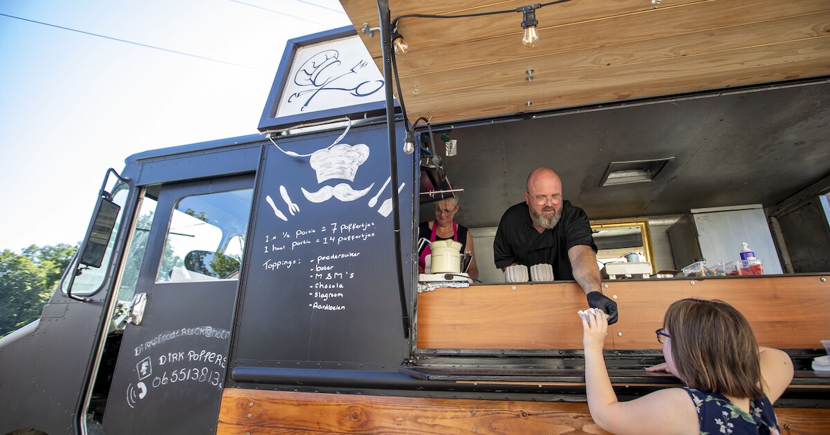 Twentse poffertjesman Poffers bakt voor Turkije: ‘Ik breng de opbrengst ...