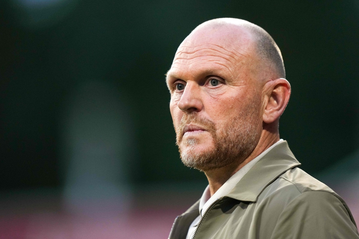 FC Twente neemt al na vier speelrondes afscheid van trainer Joseph Oosting | FC Twente | Tubantia.nl