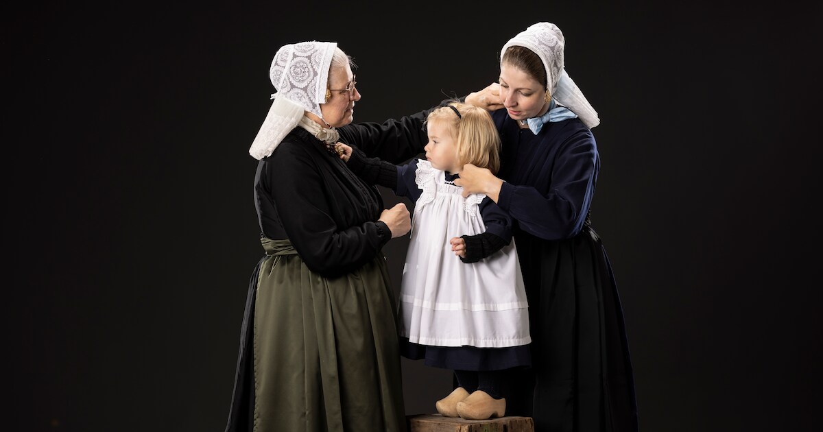 Jennie (60) uit Rijssen is de laatste mutsenmaker van deze regio: ‘Jongeren vinden het ...