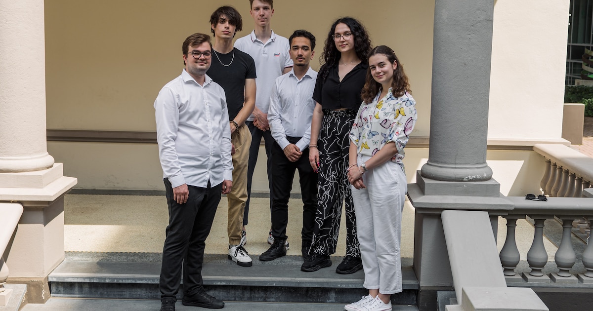 Roemeense enclave in Enschede ijvert voor een eigen stembureau: ‘Twee ...