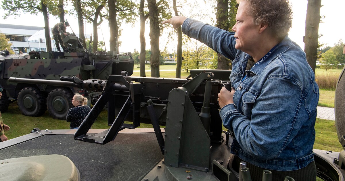 Defensie werft ‘weekend soldaten’ bij Thales in Hengelo | Regio ...