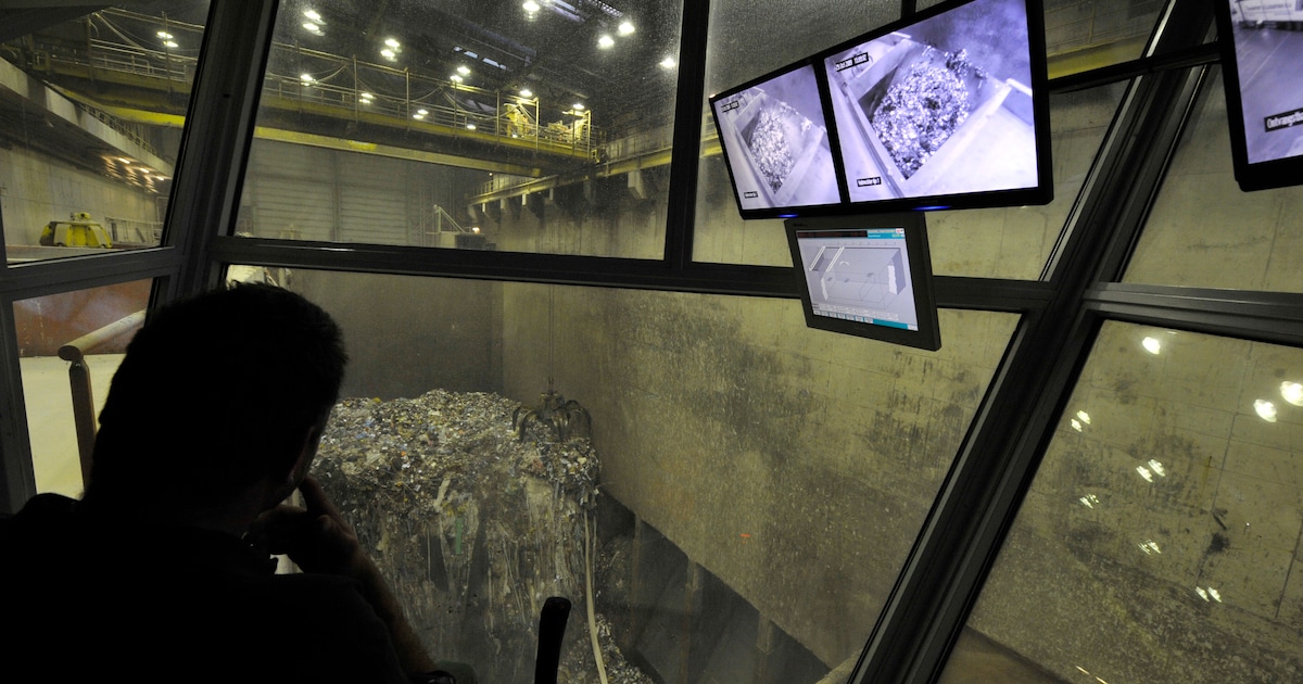 Provincie wil dat de afvalverbranding bij vuilverwerker Twence wordt ...