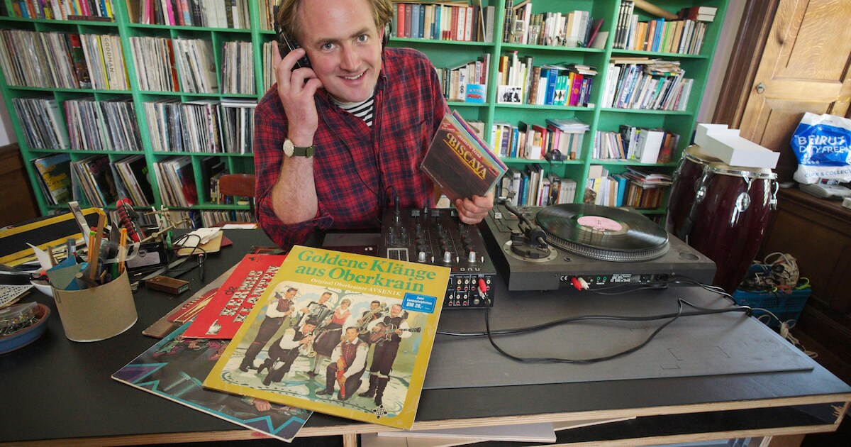 Twickel-kasteelheer Roderik vecht als dj voor piratenmuziek | Hof van ...