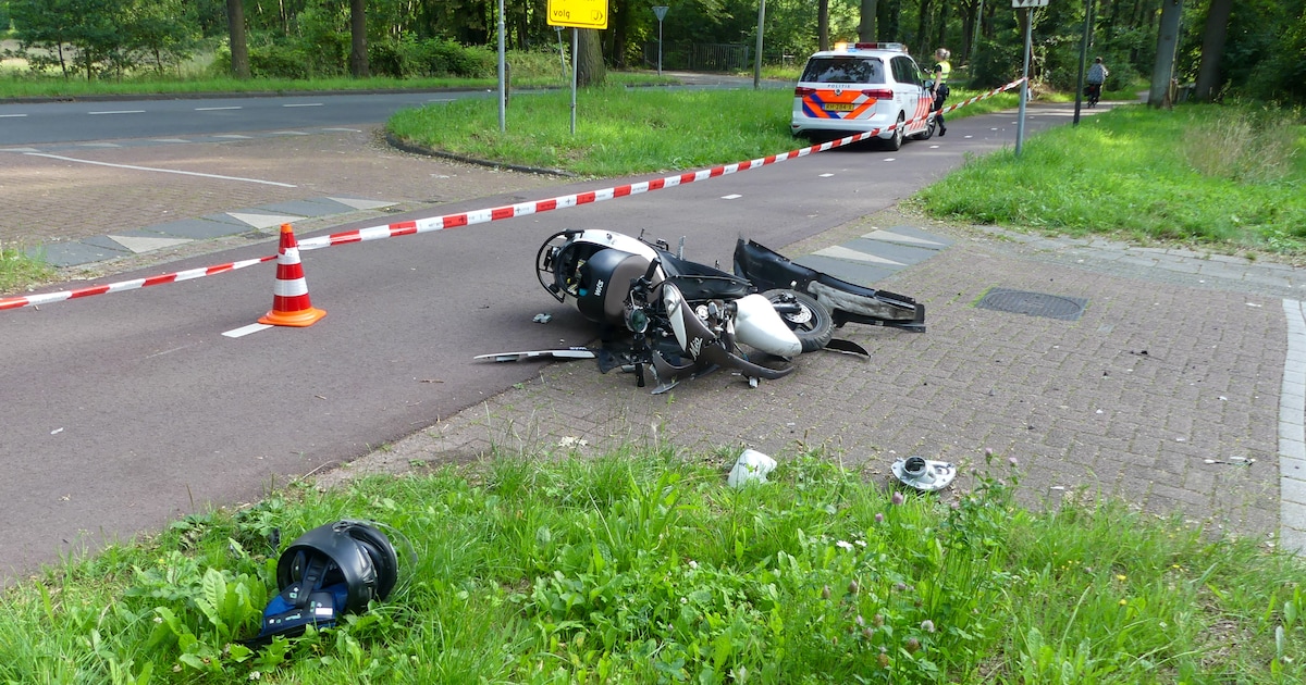 Bromfietser ernstig gewond bij aanrijding in Enschede | Regio | Tubantia.nl