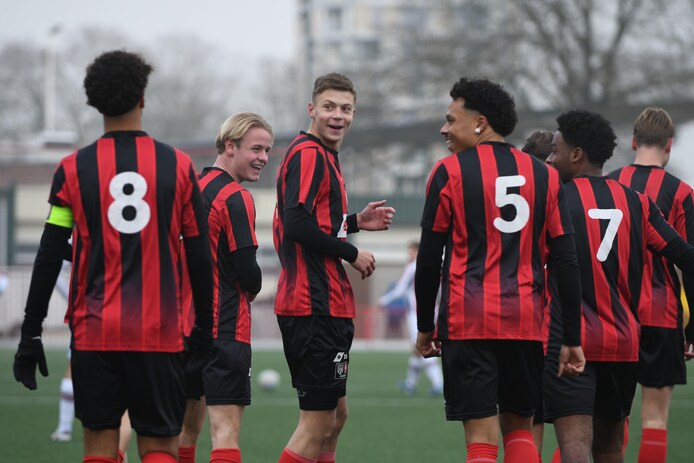 Bijzondere comeback voor Heracles’ Stijn Bultman: na 10 maanden ...