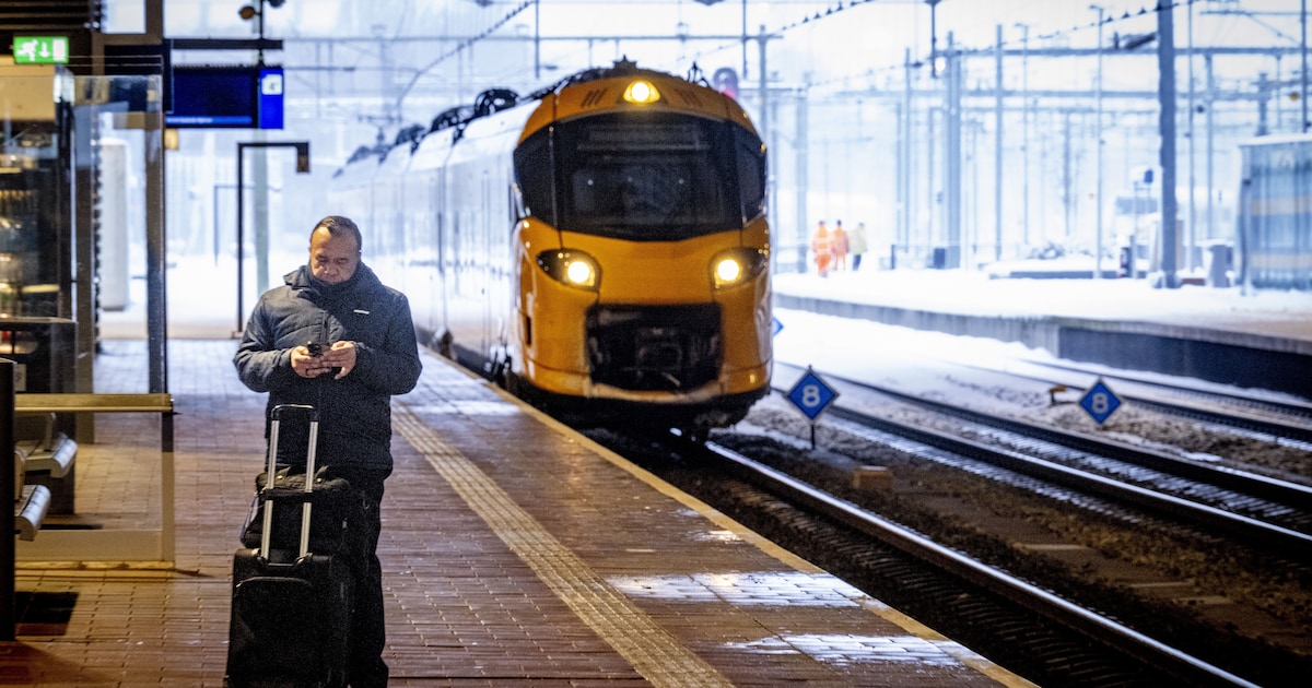 Verstoringen op spoor niet voorbij: NS heeft na winterweer week nodig ...