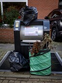 Opeens zitten de Almelose containers op slot | Foto | tubantia.nl