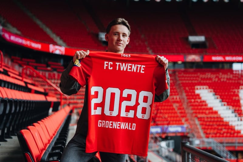 ‘Mees Laros staat op het lijstje bij FC Twente’ | Sport | Tubantia.nl