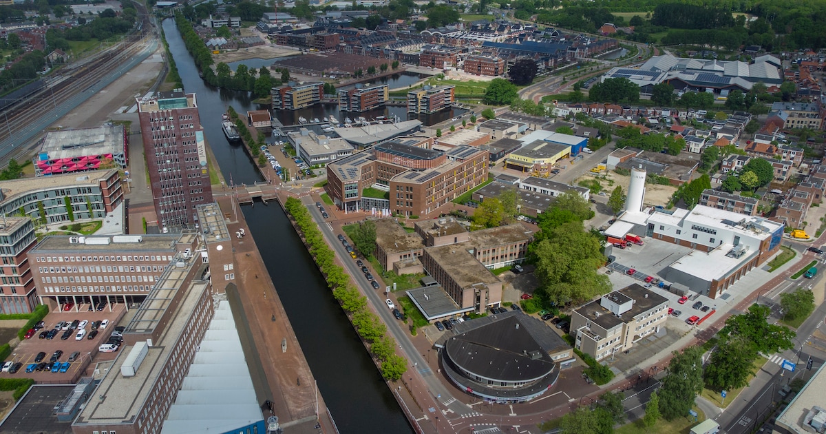 Voor miljoenen koopt Almelo het ene na het andere pand in de stad: om ...