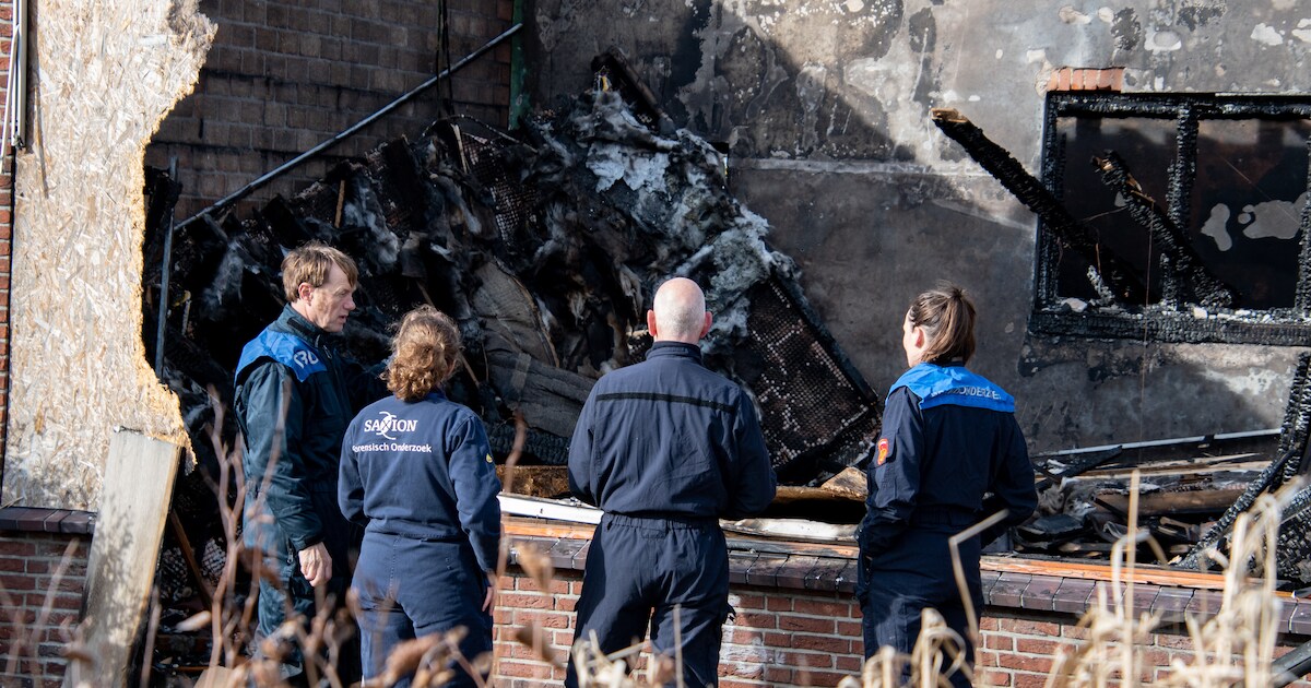 Politie heeft ‘sterk vermoeden brandstichting’ bij school in Vroomshoop ...