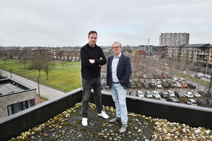 Zoektocht naar onbekend kind van de vuurwerkramp: ‘In mijn hoofd is hij ...