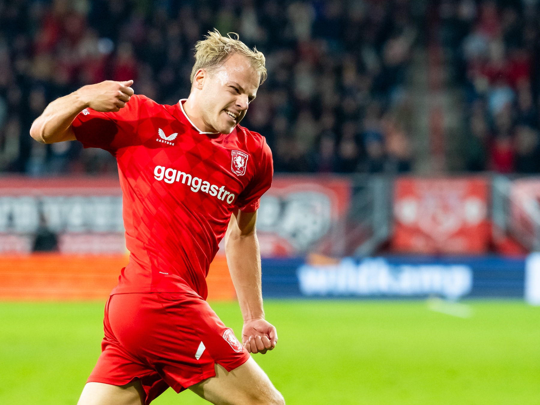 Teruglezen | Heerlijk begin voor Van den Brom bij FC Twente: ‘Soms moeten dingen samenvallen ...