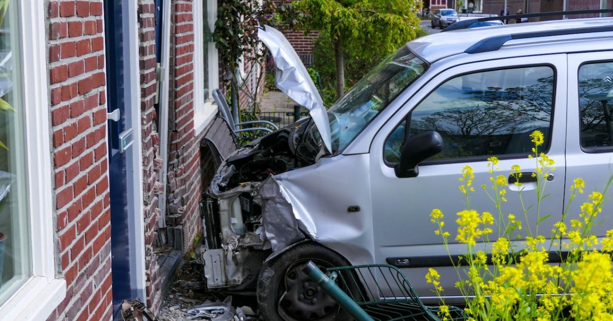 Vrouw rijdt met nieuwe Suzuki woning binnen: ‘Wat een pech, wat een ...
