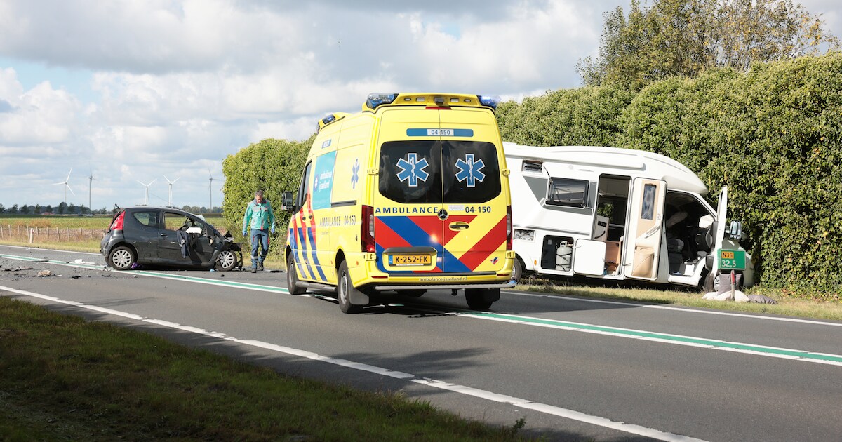 Automobilist (43) uit Ommen overleden na frontale botsing met camper op ‘dodenweg’ bij ...