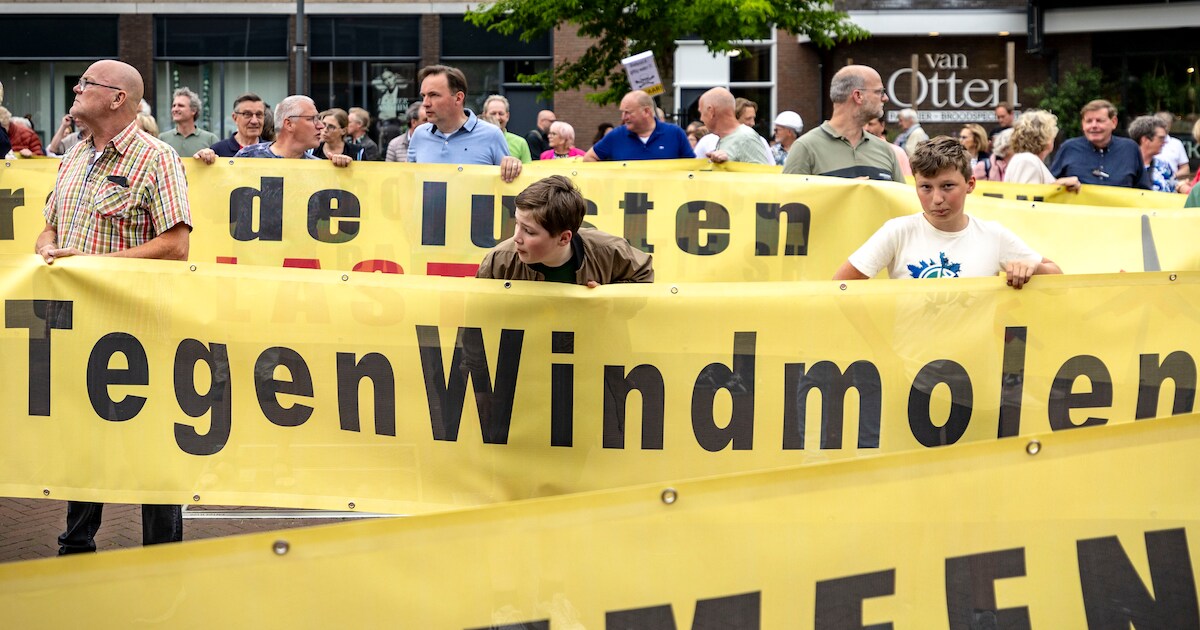 Borne laat zich mes niet op de keel zetten en maakt geen afspraken over ...