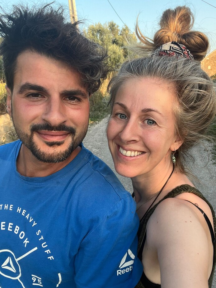 Twentse Debby voelt zich na een rommelig emigratieavontuur thuis ...