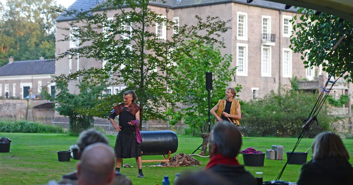 Sprookjes bestaan: de kasteeltuin van Huize Almelo als openluchttheater ...
