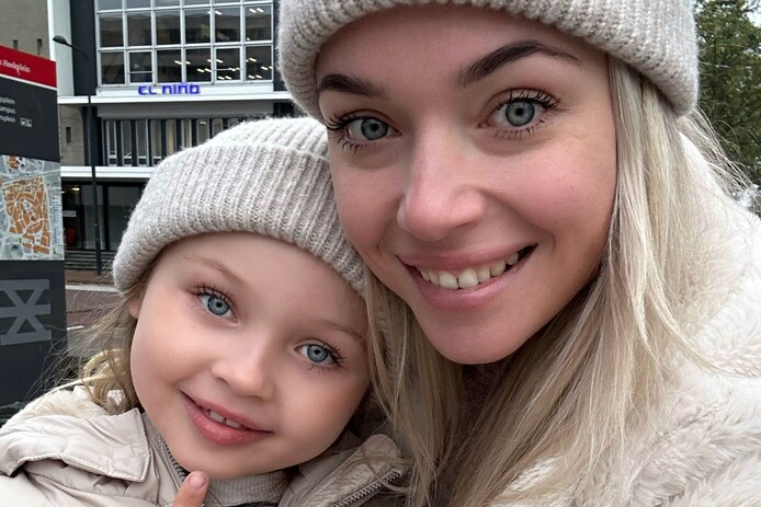 Michelle en haar dochtertje dragen graag matchende outfits: 'Myla is ...