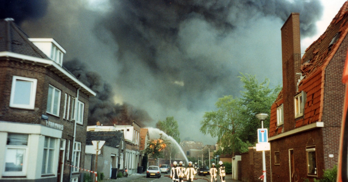 25 jaar later: hoe we bijzondere aandacht besteden aan de vuurwerkramp | Enschede | Tubantia.nl