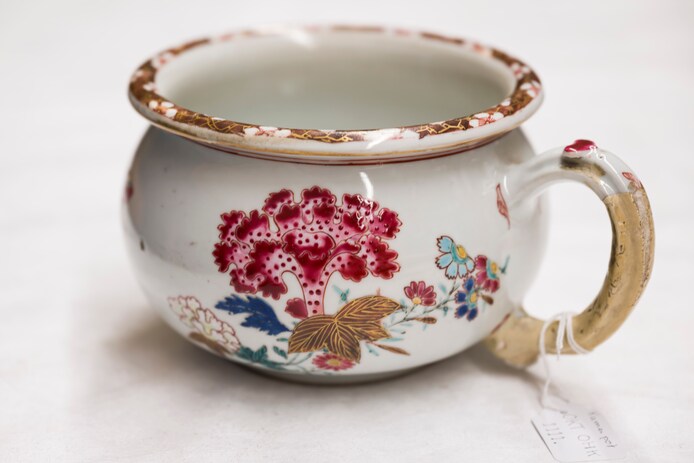 Van pispot tot knuffel: zeven schatten die een jarige stad laten zien ...