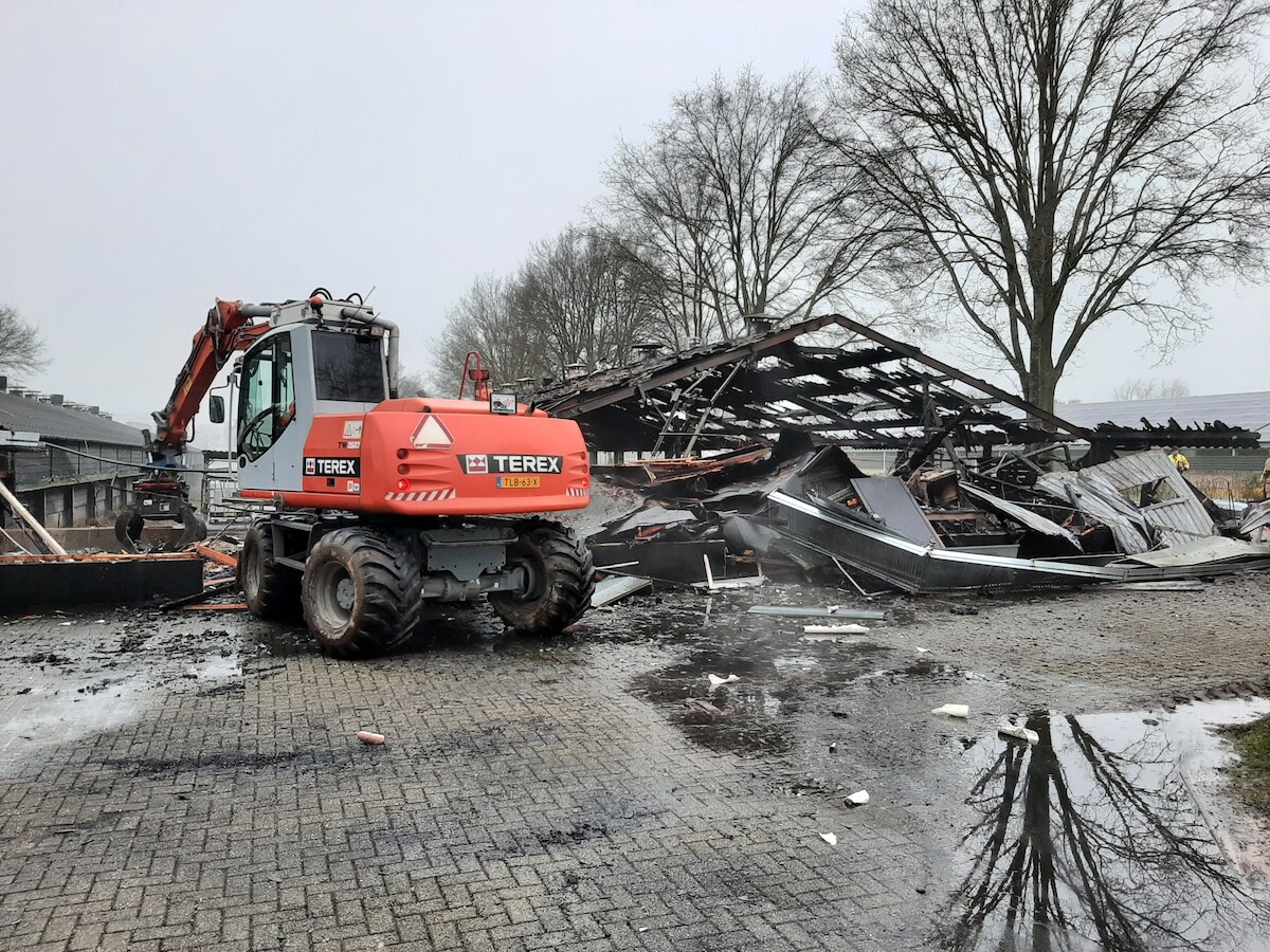 ‘Ik hoorde het alarm en dacht: Shit, brand!’ Eigenaar richtte zich op ...