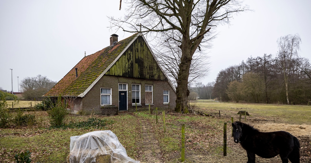 Een van de oudste gebouwen van Denekamp wordt gesloopt (en dit is ...