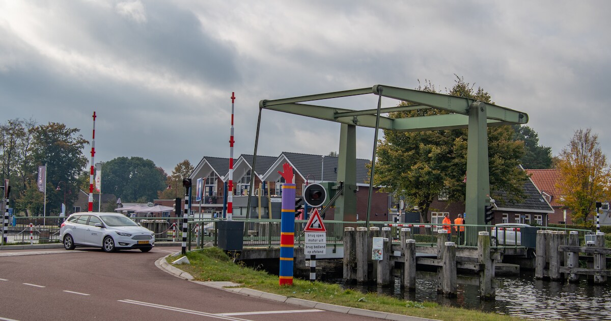 Veilig vrijliggend fietspad voor fietsers tussen Daarle en Daarlerveen ...