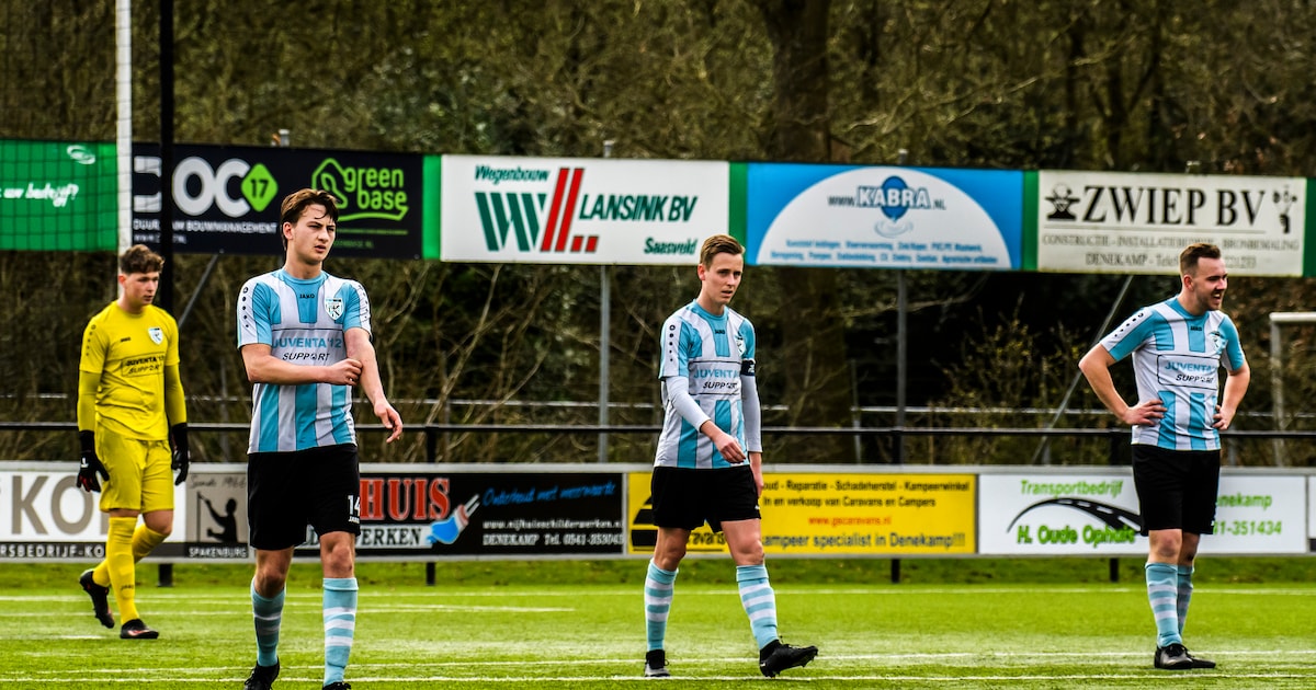 Machteloze hekkensluiter Juventa’12 verliest vierde keer op rij ...