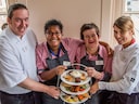 Gezellig bijkletsen: hier geniet je van high tea in Apeldoorn | Foto ...