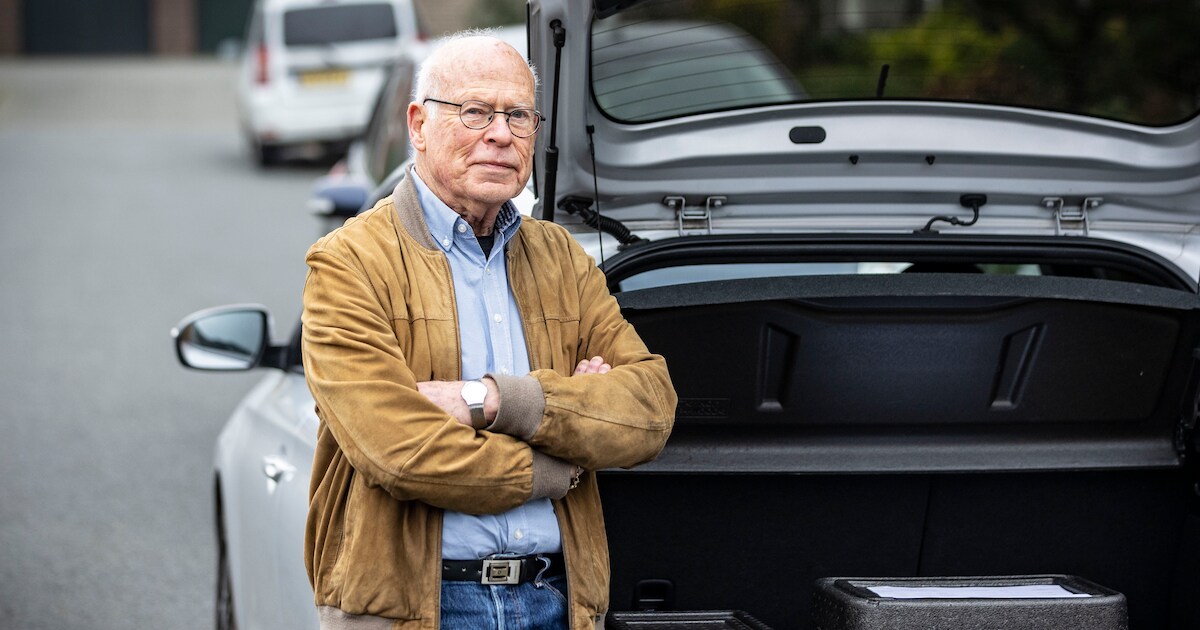 Peter (82) zag de wereld, maar vond geluk in Oldenzaal: ‘Ik trouwde ...