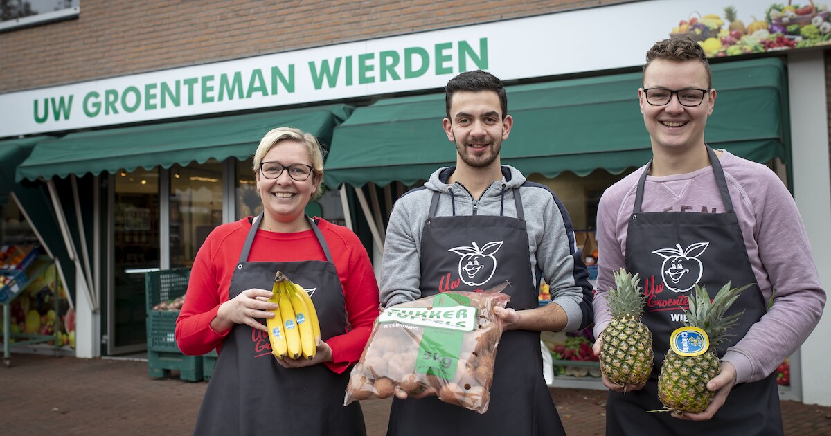 Jong stel neemt Uw Groenteman Wierden over | Wierden | Tubantia.nl