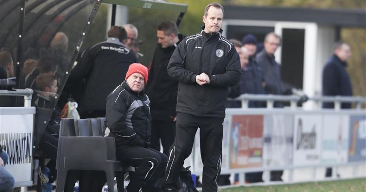 Trainers Enter Vooruit en Enter blijven | Amateurvoetbal | Tubantia.nl