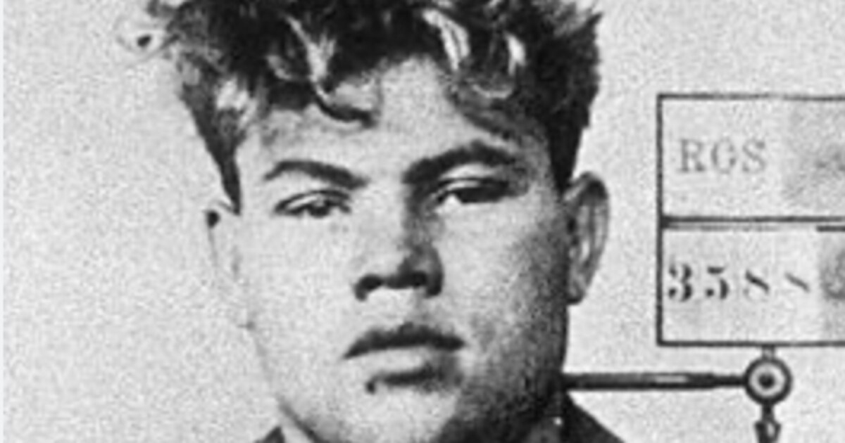 Leipzig eert Marinus van der Lubbe met nieuw graf en herdenkingssteen ...