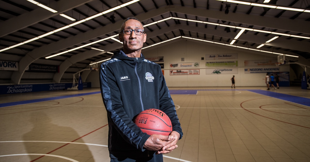 Chris Stomp nieuwe trainer Jolly Jumpers | Regiosport | tubantia.nl