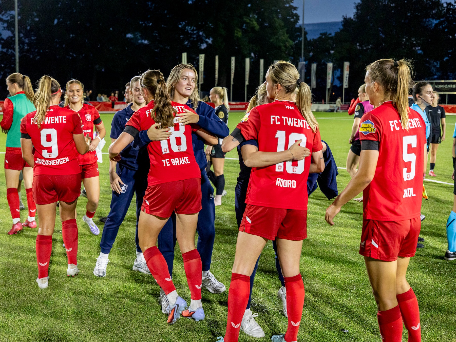 Voormalig FC Twente-trainer Theo Vonk (77) overleden | FC Twente | Tubantia.nl