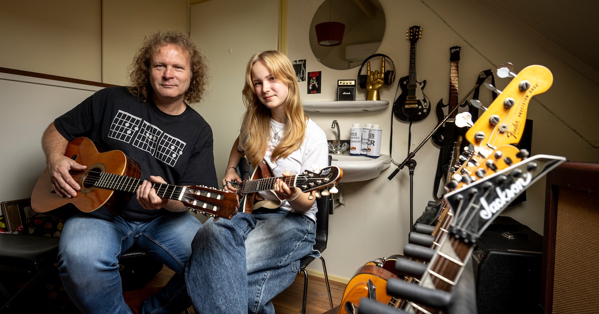 Dochter van Fortunate Sons-gitarist Toon Eppink timmert aan de weg ...