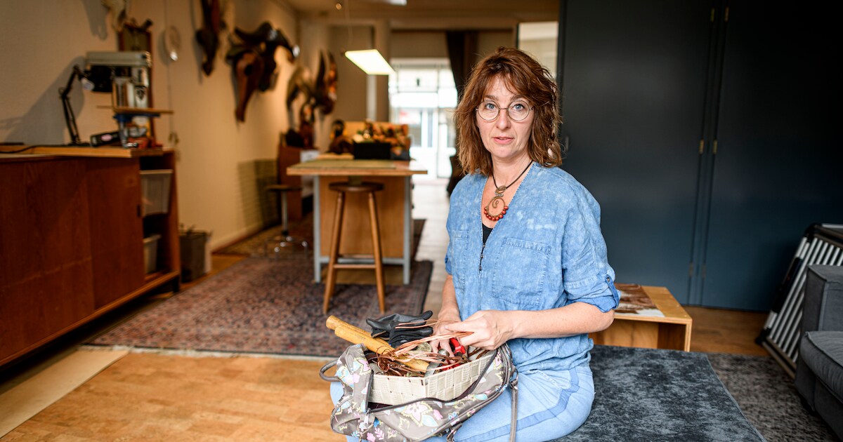 Hengelose kunstenares Lara Vos gaat op vakantie met hamer, draad ...