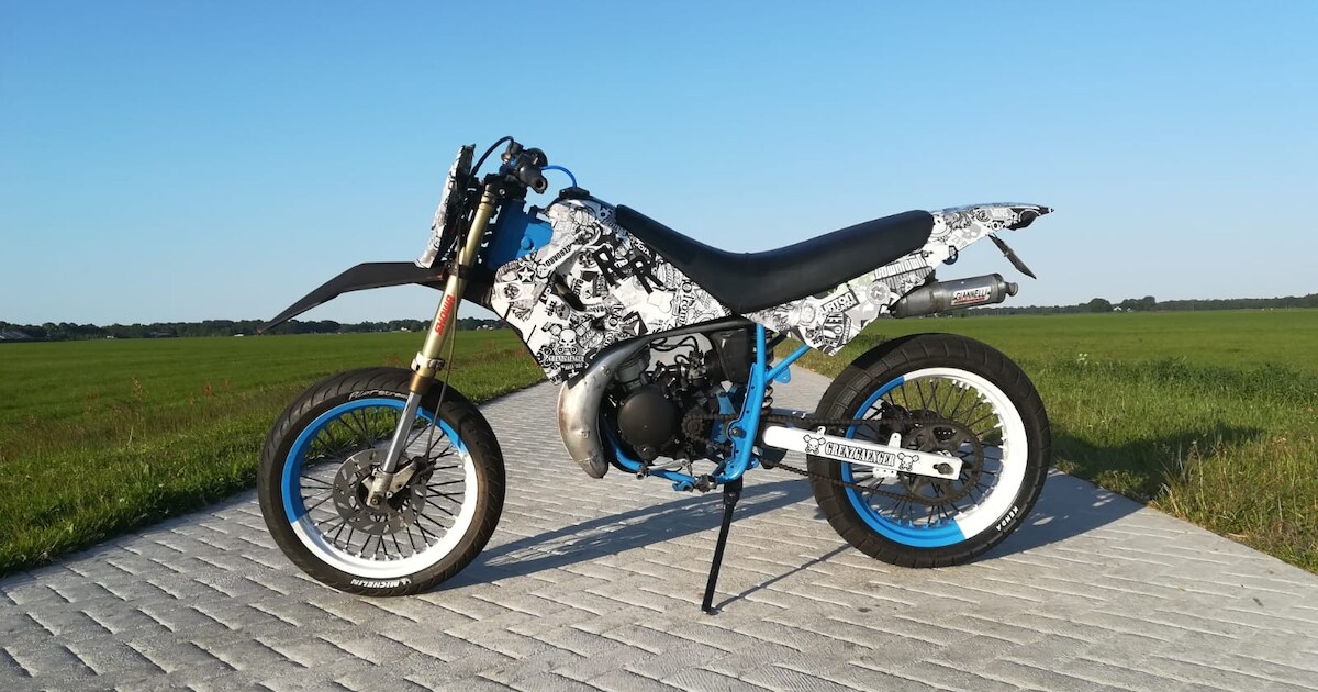 Bromfiets te herkennen uit duizenden: gestolen in Westerhaar ...