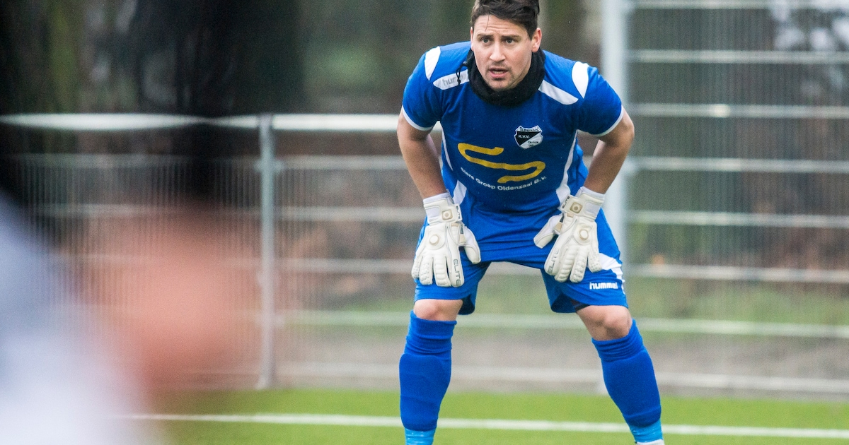 Quick'20 keeper Van Berkel stopt met voetbal | Sport | Tubantia.nl