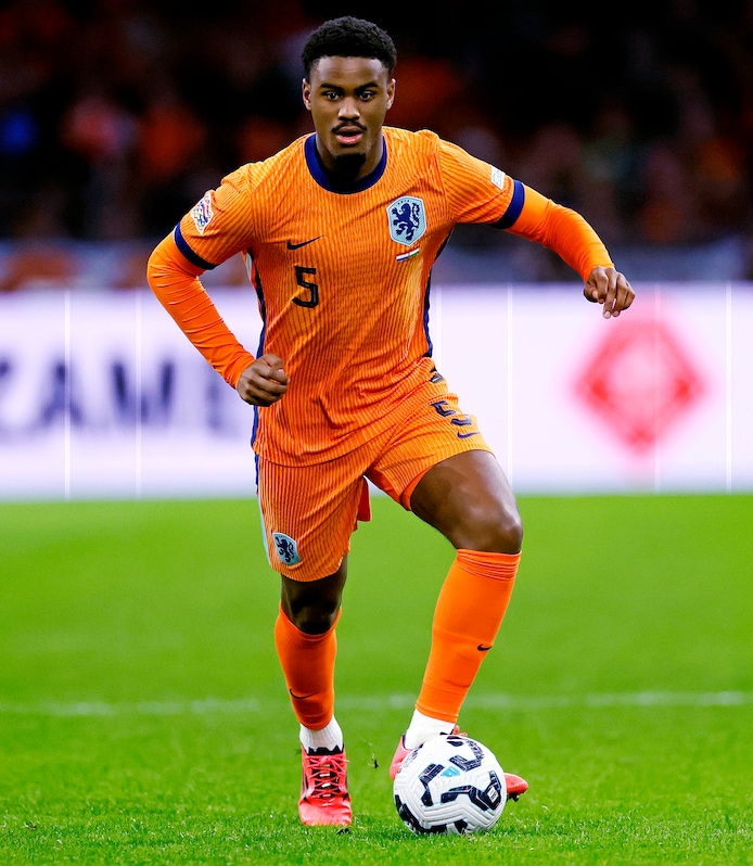 Jong Oranje zonder gepasseerde Goes maar met A-international Hato naar EK | Voetbal | tubantia.nl